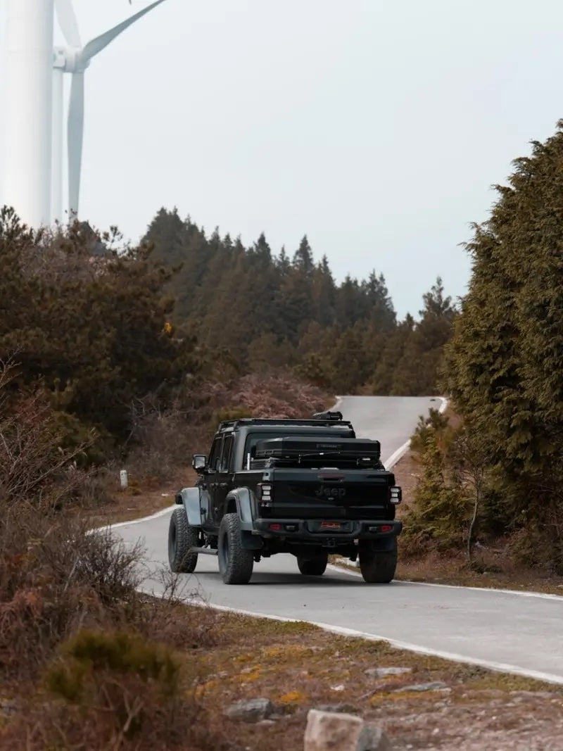 ADA ROOF TOP TENT PR135 Ultra-light Aluminum Shell – nijibikes